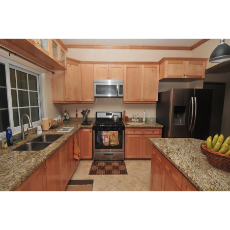 Natural Maple Cabinets w/ Shaker Style Doors